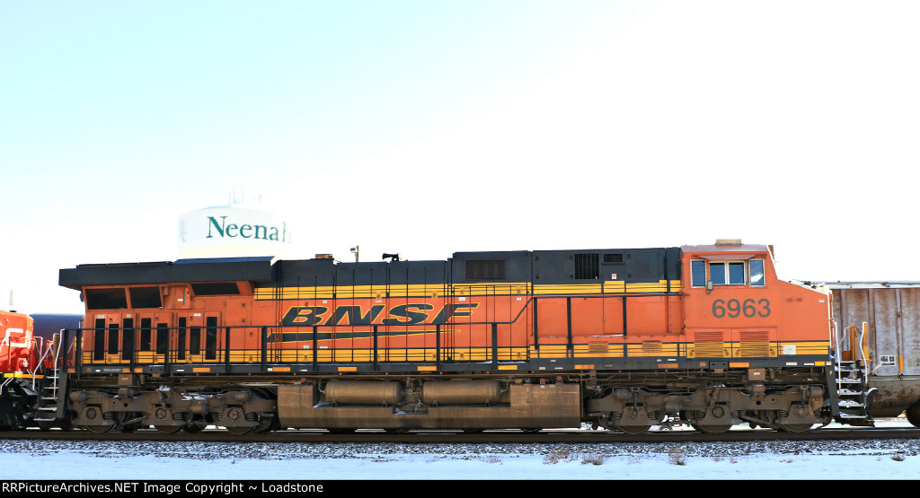 BNSF 6963